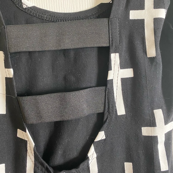 Reverse | Dresses | Nwt Reverse Black And White Cross Bandage Dress ...